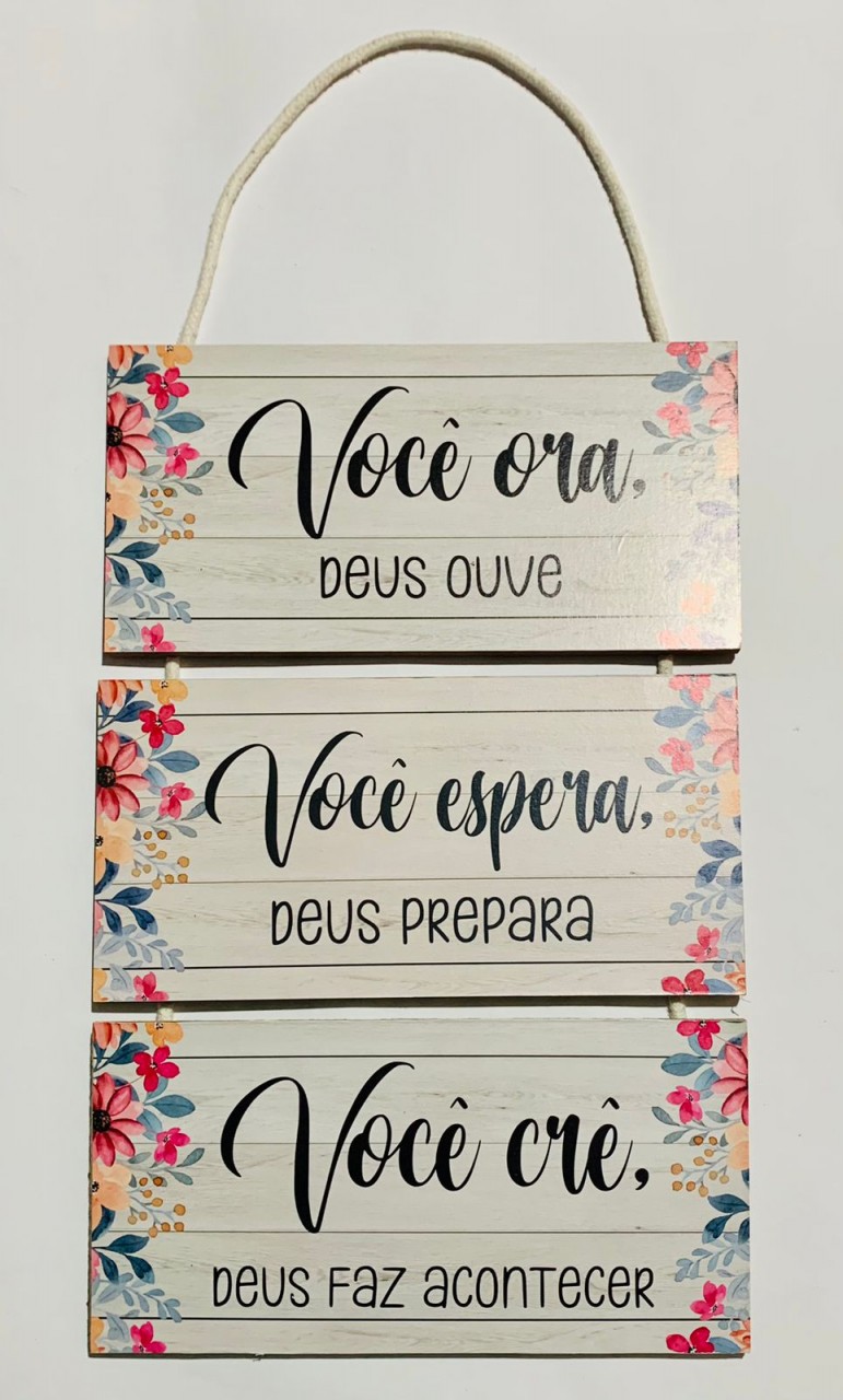Quadro decoração corda com 3 placas de madeira (Você ora Deus ouve ...